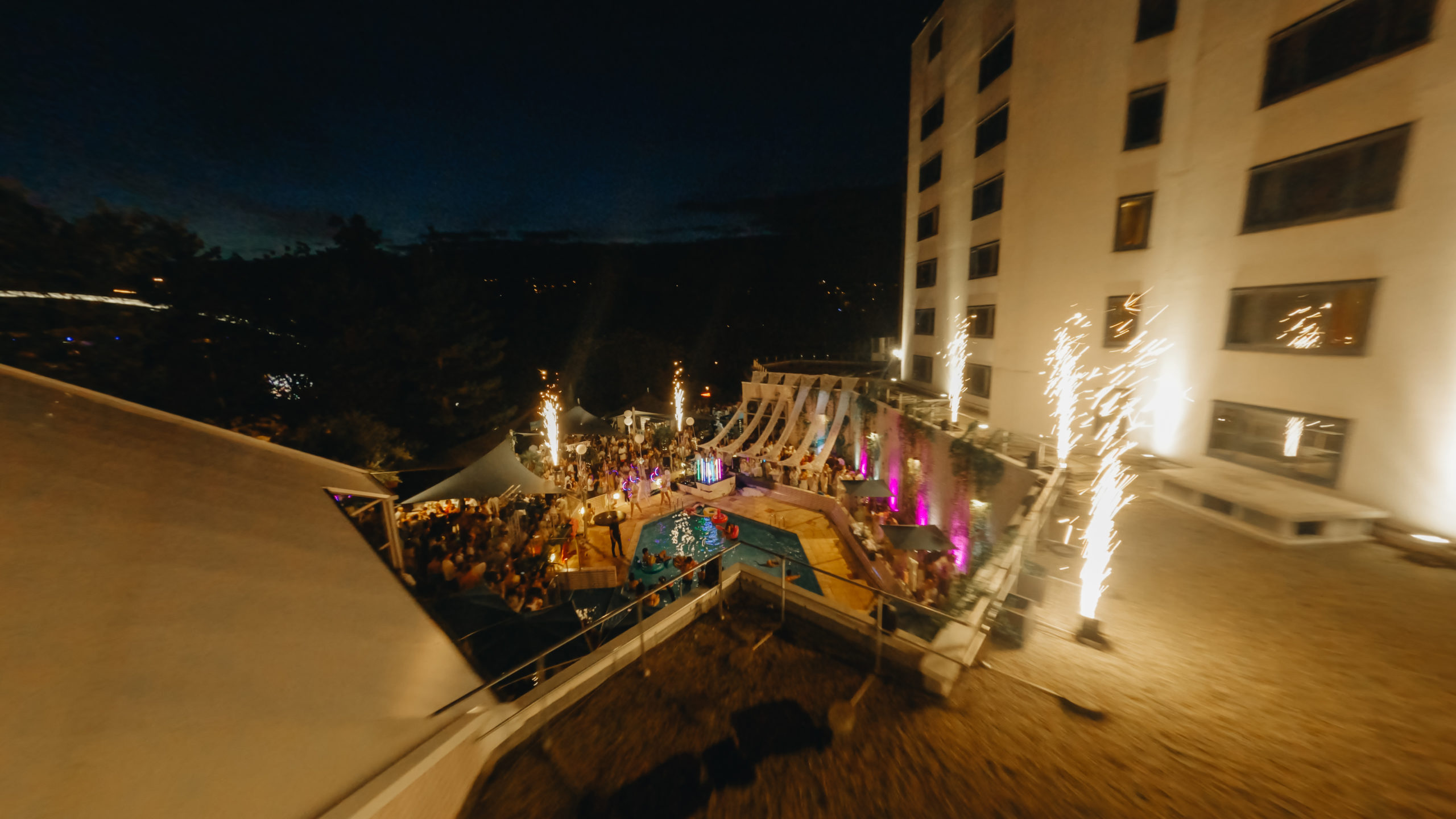 Novotel Lyon - Clip présentation en FPV - Wagon Blanc